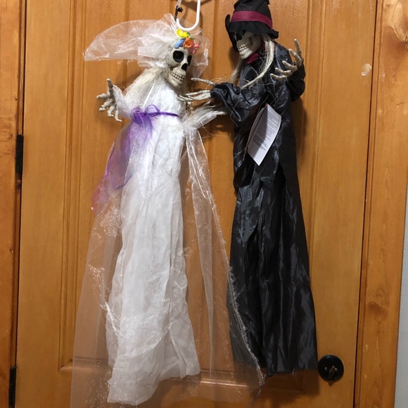 walgreens | Toys | New Walgreens Light Up Eyes Bride And Groom ...